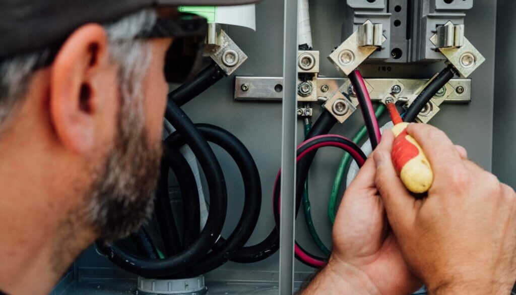 Top 10 Electrical Hazards in Your Home | Cove Power